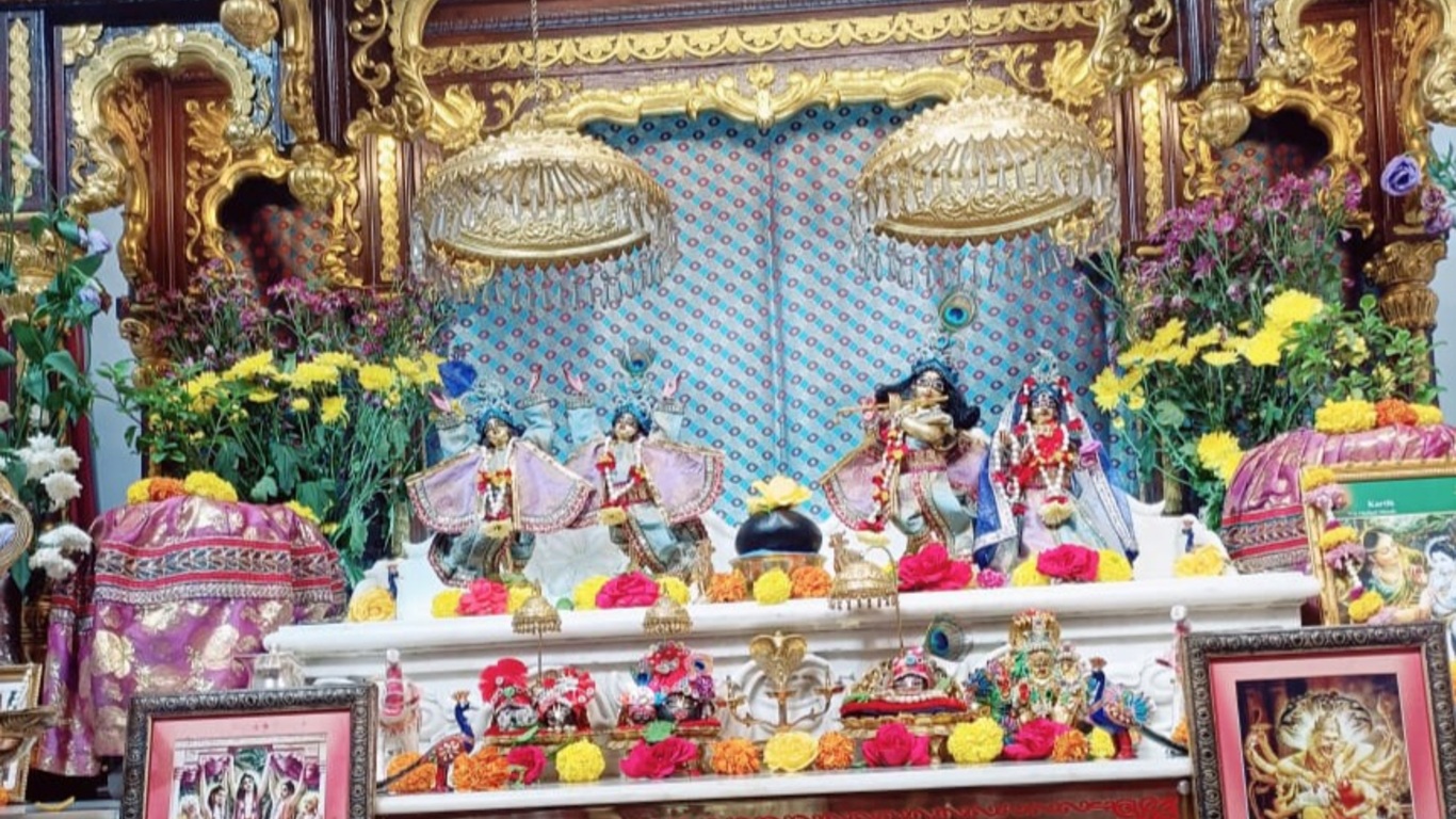 ISKCON Navi Mumbai. Official website of ISKCON at Kharghar, Navi Mumbai