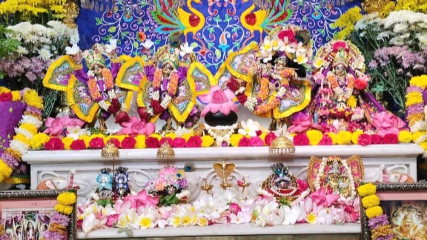 ISKCON Navi Mumbai. Official website of ISKCON at Kharghar, Navi Mumbai