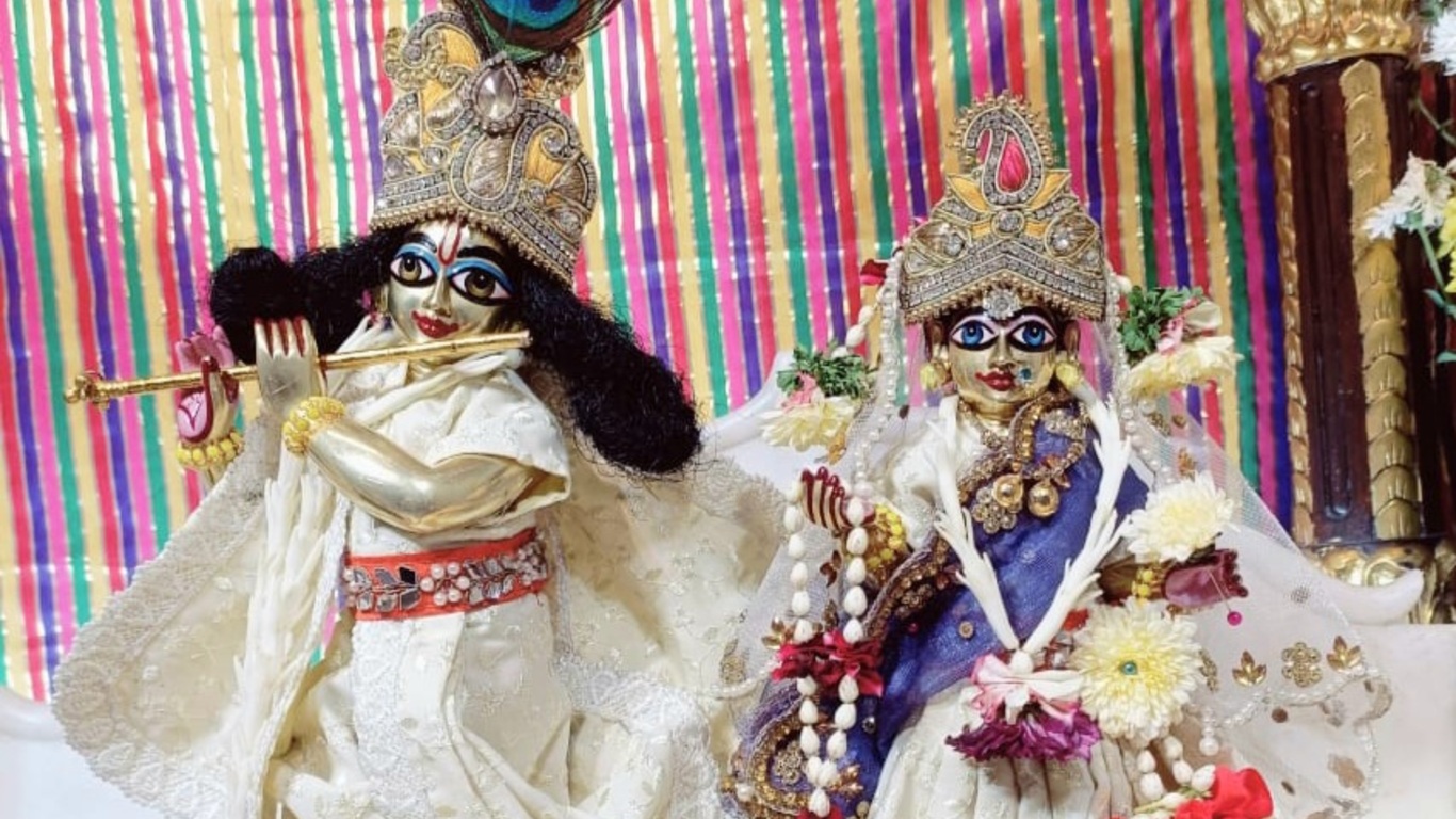 ISKCON Navi Mumbai. Official website of ISKCON at Kharghar, Navi Mumbai
