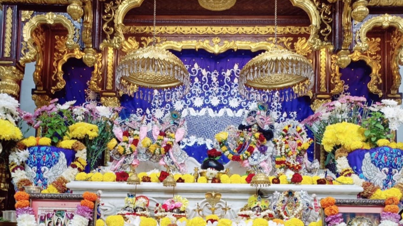 ISKCON Navi Mumbai. Official website of ISKCON at Kharghar, Navi Mumbai