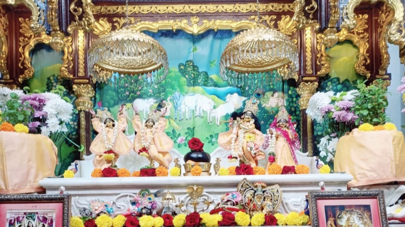 ISKCON Navi Mumbai. Official website of ISKCON at Kharghar, Navi Mumbai