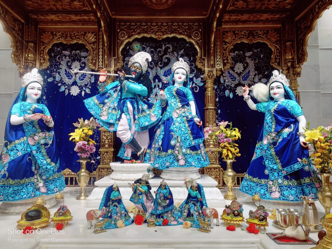ISKCON Navi Mumbai. Official website of ISKCON at Kharghar, Navi Mumbai