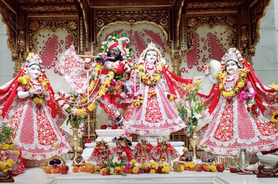 ISKCON Navi Mumbai. Official website of ISKCON at Kharghar, Navi Mumbai