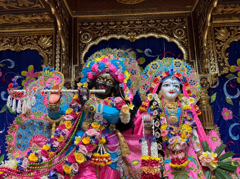 ISKCON Navi Mumbai. Official website of ISKCON at Kharghar, Navi Mumbai