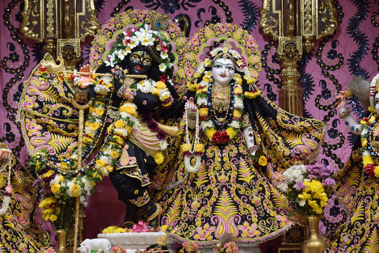 ISKCON Navi Mumbai. Official website of ISKCON at Kharghar, Navi Mumbai