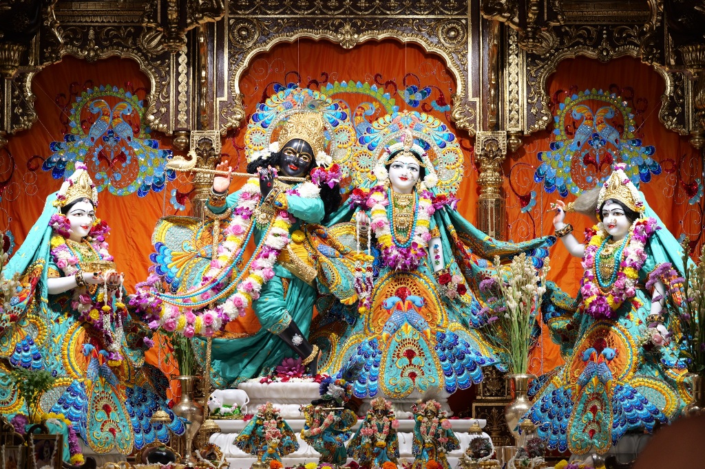 ISKCON Navi Mumbai. Official website of ISKCON at Kharghar, Navi Mumbai